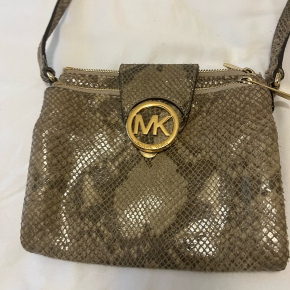 Michael Kors | Bags | Michael Kors Metallic Snake Print Crossbody Bag ...